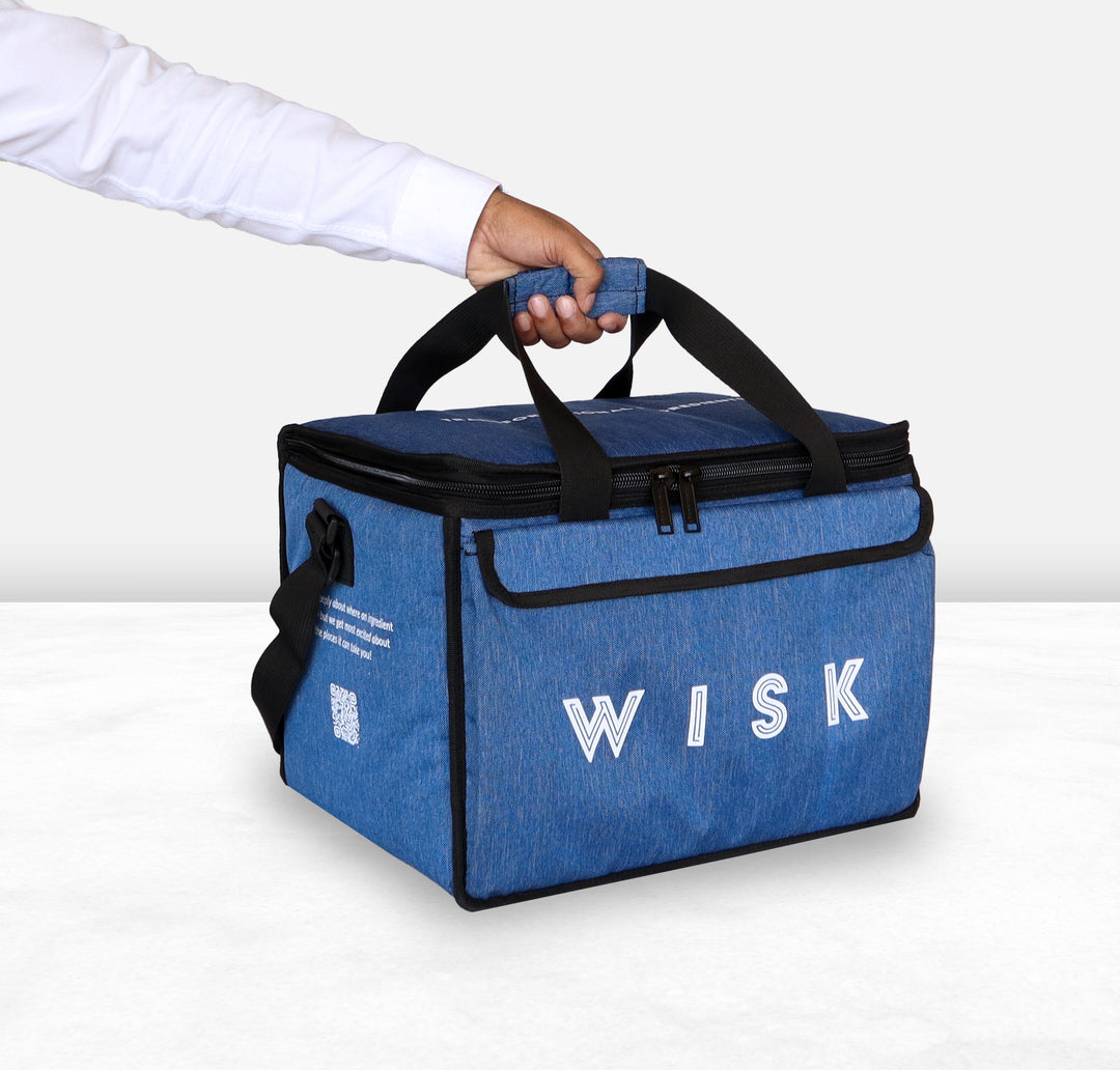 THERMAL BAGS | Customized Insulated Delivery Bag | UAE